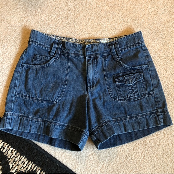 Lee | Shorts | Lee Just Below The Waist Blue Jean Shorts | Poshmark